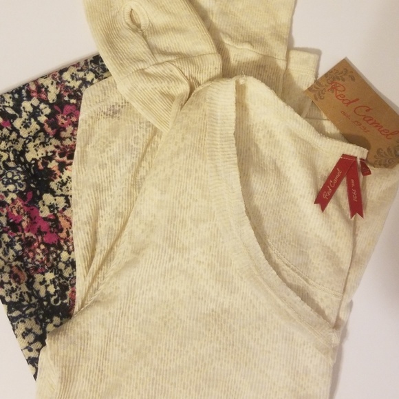 Red Camel | Tops | Nwt Red Camel Top Scarf | Poshmark